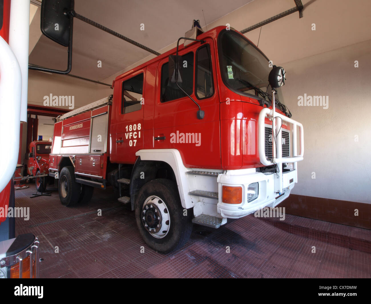 Man fire engine hi-res stock photography and images - Alamy