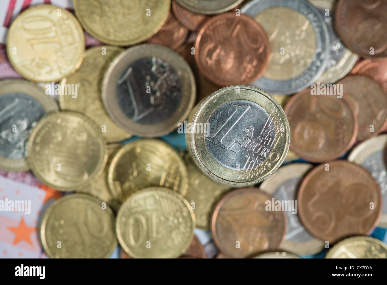 euro coins and notes Stock Photo - Alamy