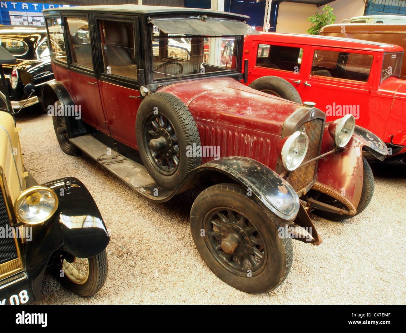 Bouton hi-res stock photography and images - Alamy