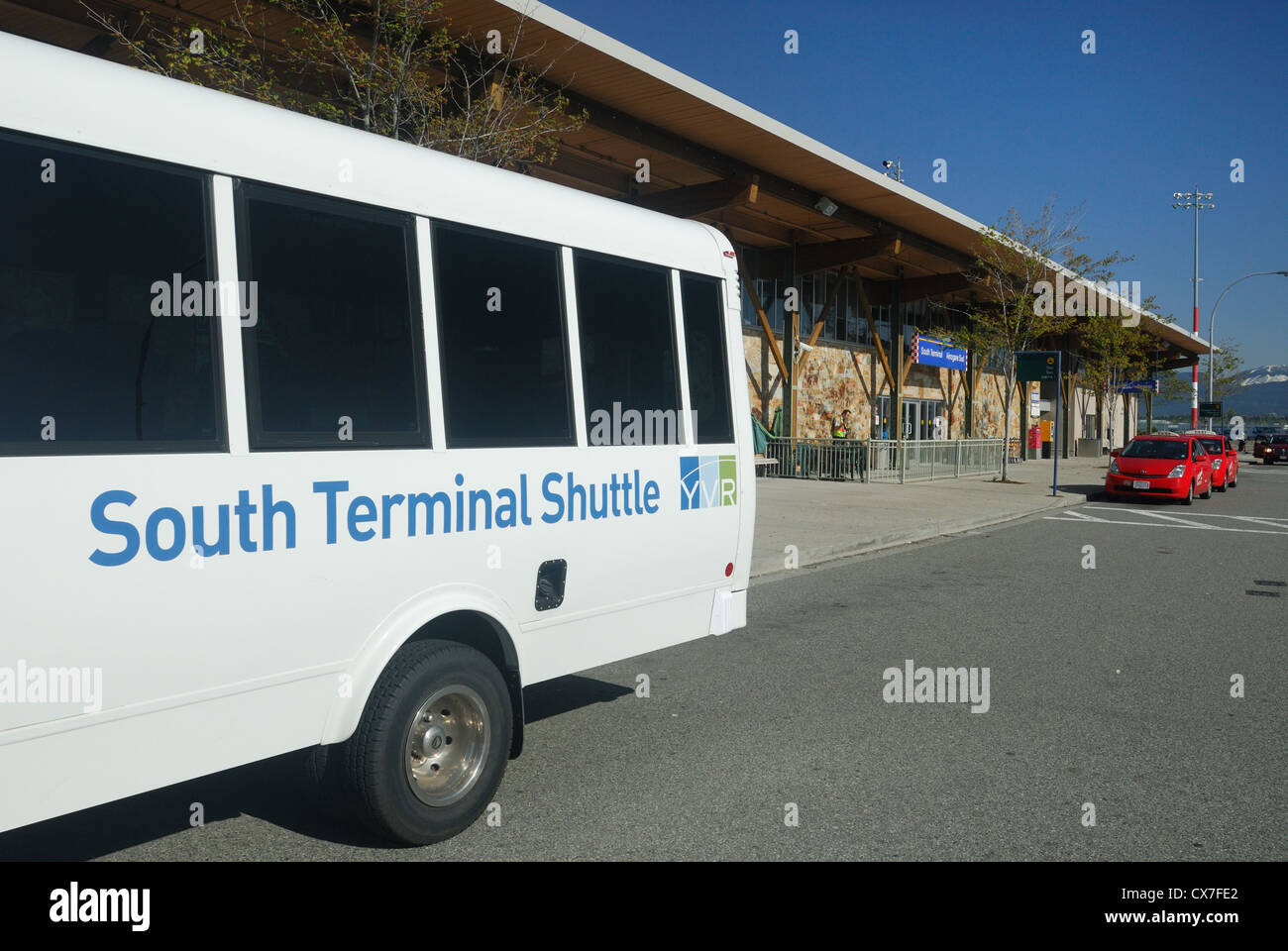 Shuttle at South terminal of the Vancouver Airport Stock Photo - Alamy