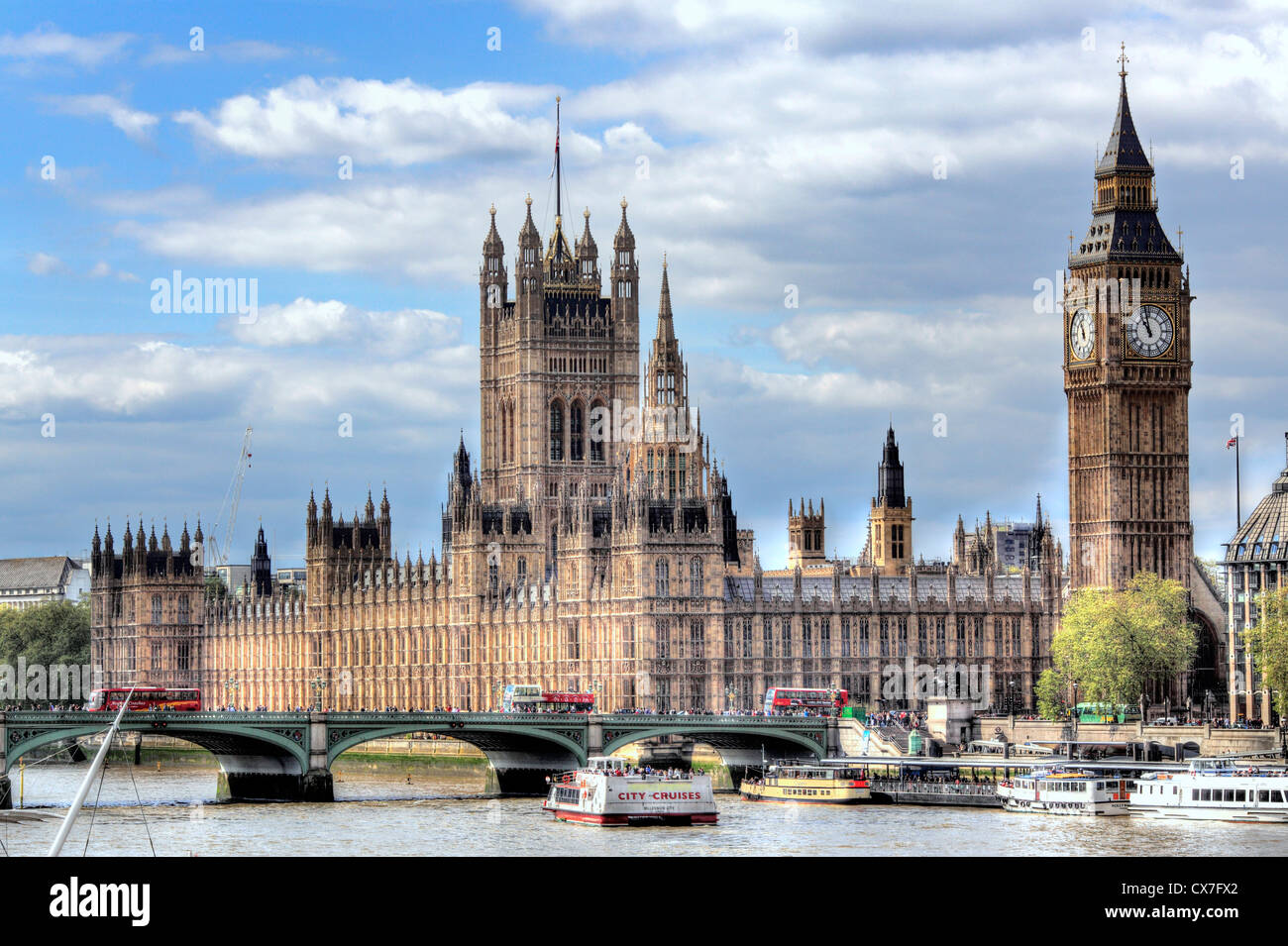 The Palace of Westminster and Big Ben (Houses of Parliament), London ...