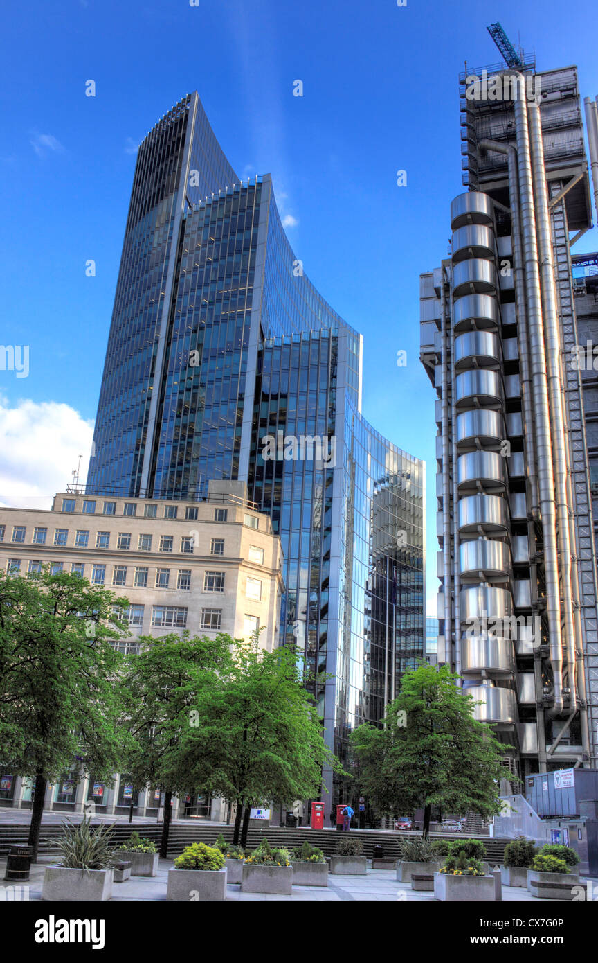 London office tower hi-res stock photography and images - Alamy