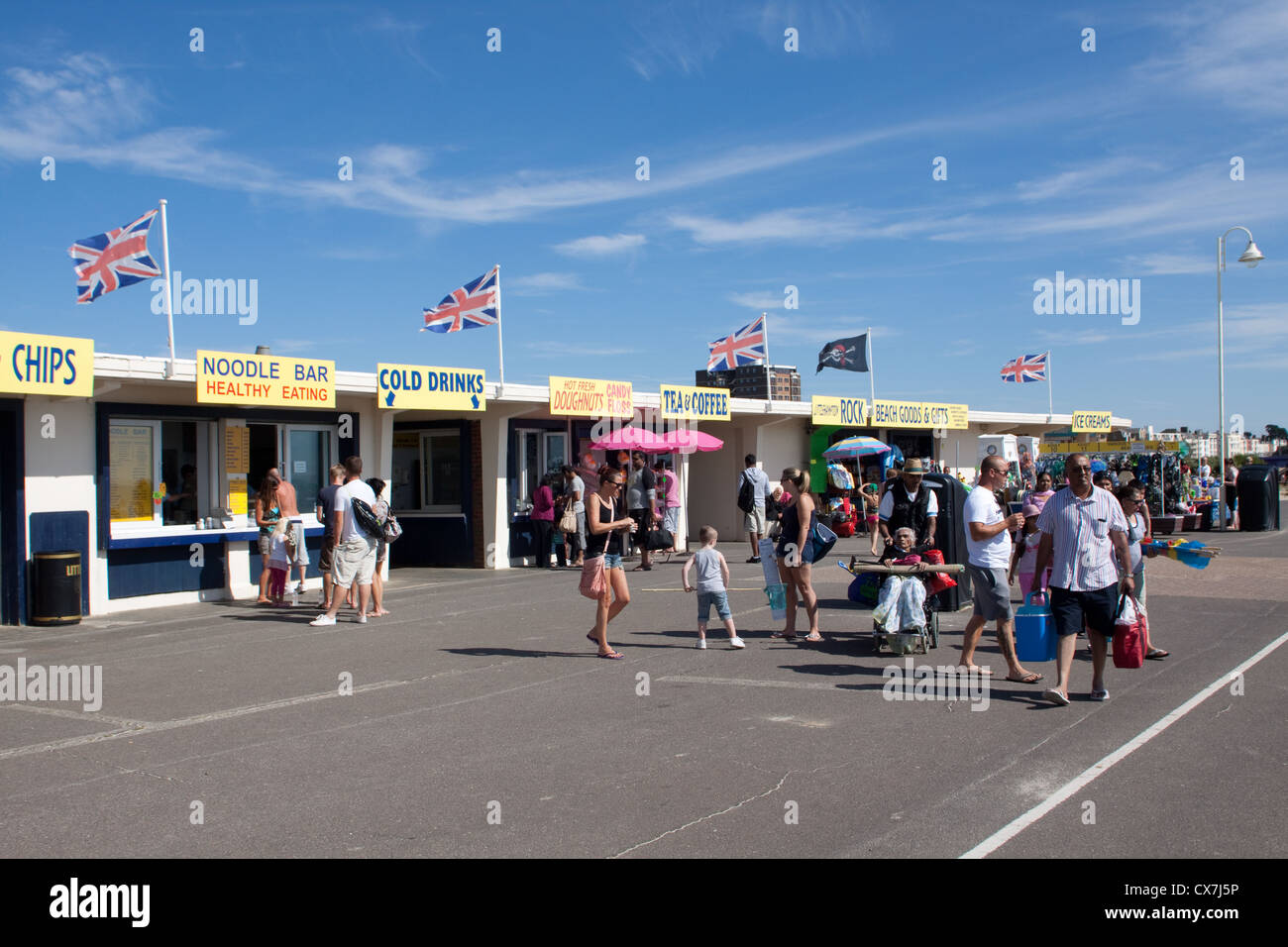 Littlehampton seafront hi-res stock photography and images - Alamy
