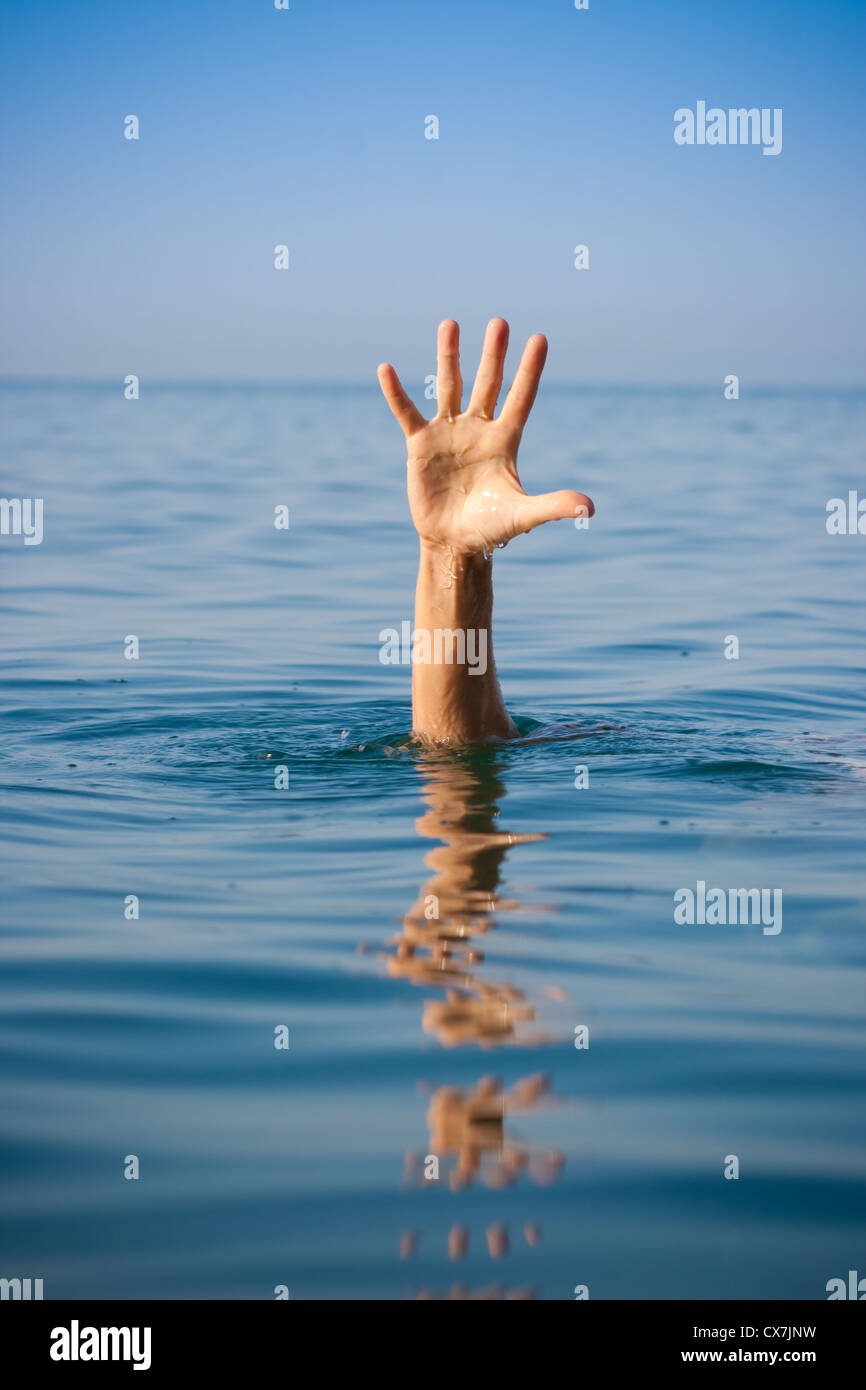Drowning reaching help hi-res stock photography and images - Alamy