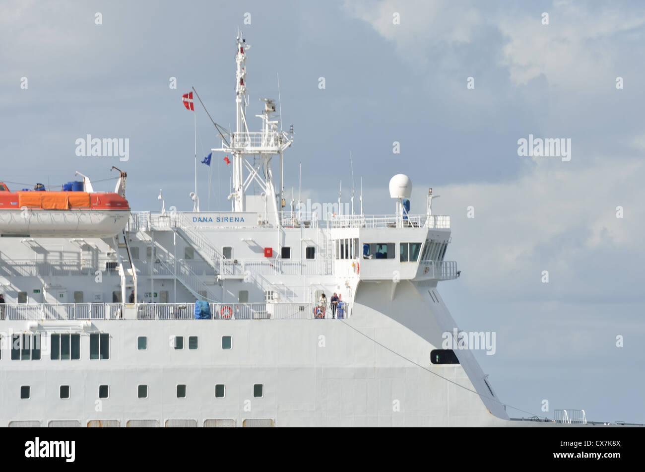 Ship up close hi-res stock photography and images - Alamy