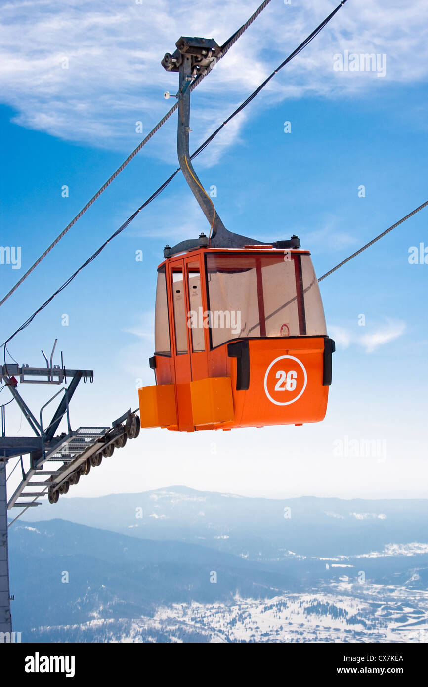 Cable car transportation hi-res stock photography and images - Alamy