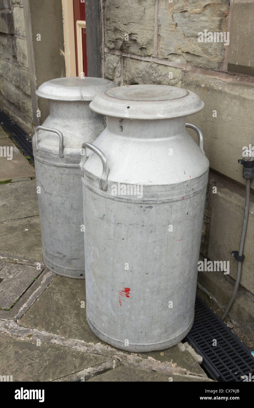 Milk train hi-res stock photography and images - Alamy