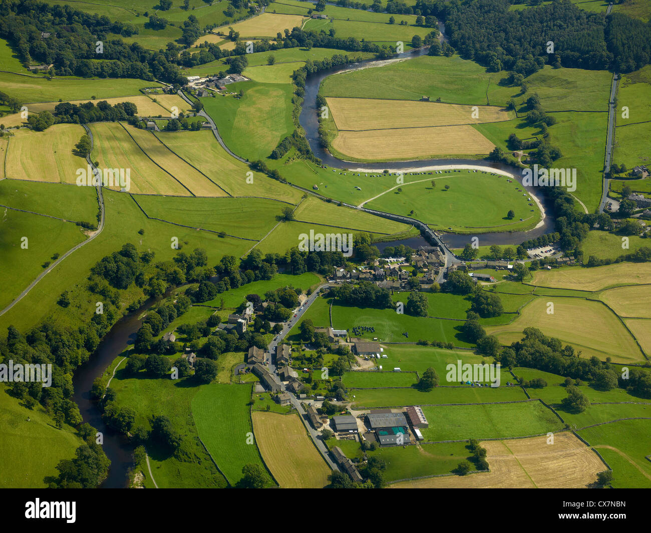 Burnsall, Wharfedale, Yorkshire Dales, North Yorkshire, Northern ...