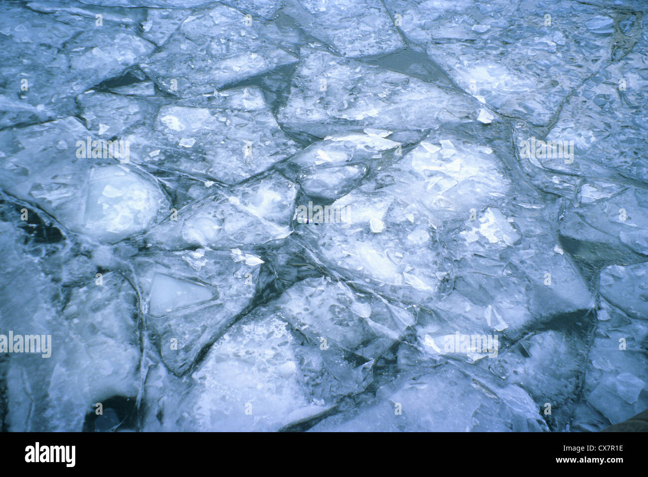 Patterns on the ice hi-res stock photography and images - Alamy