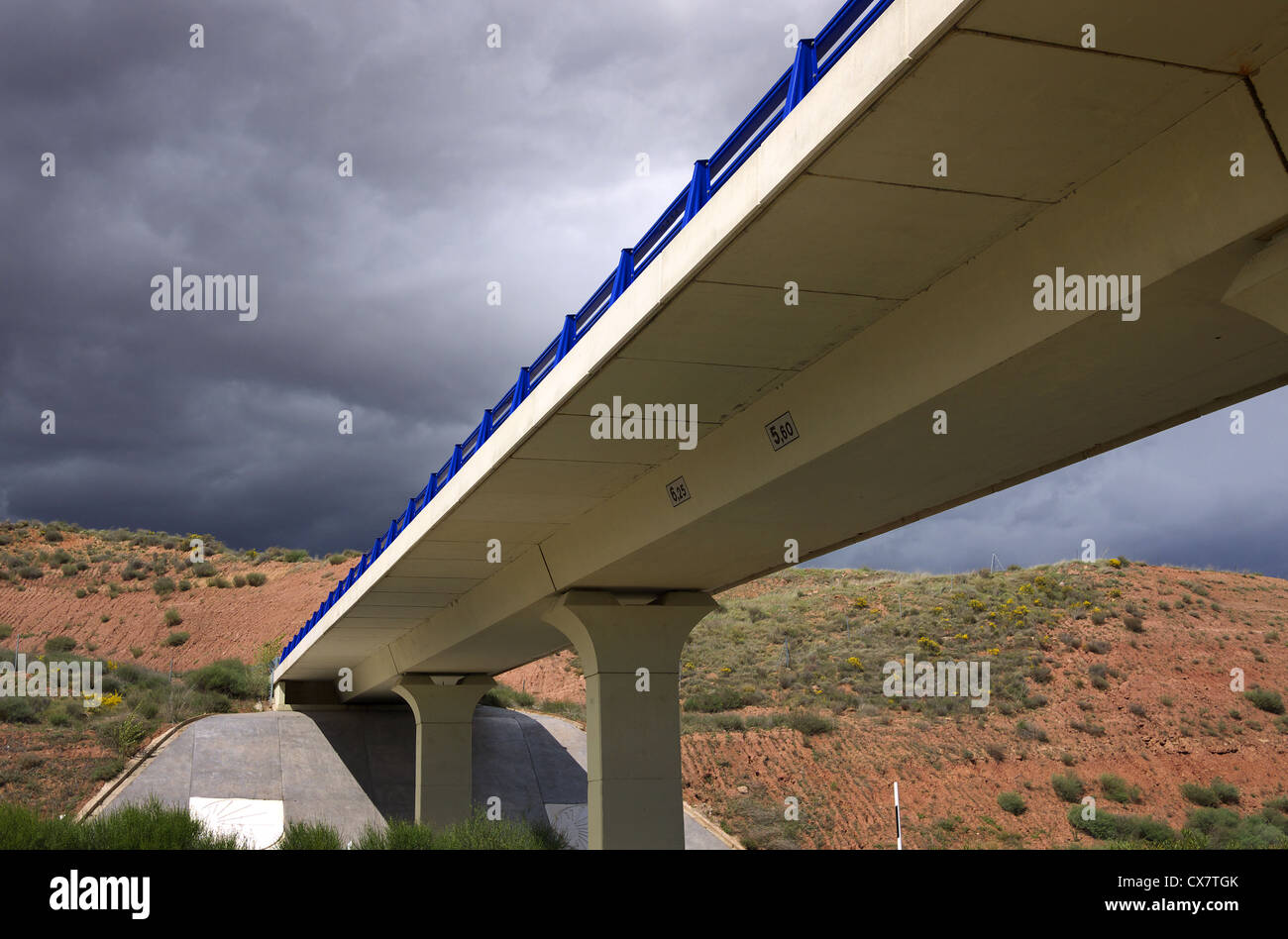Bridge motorway hi-res stock photography and images - Alamy