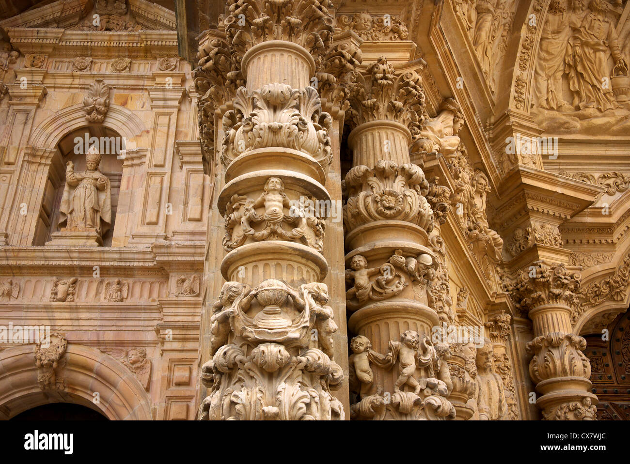 Astorga cathedral hi-res stock photography and images - Alamy