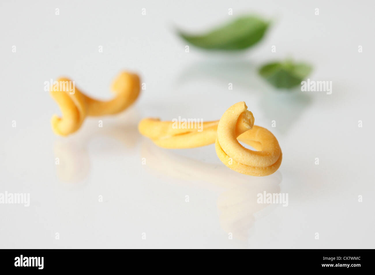 Tubular pasta hi-res stock photography and images - Alamy