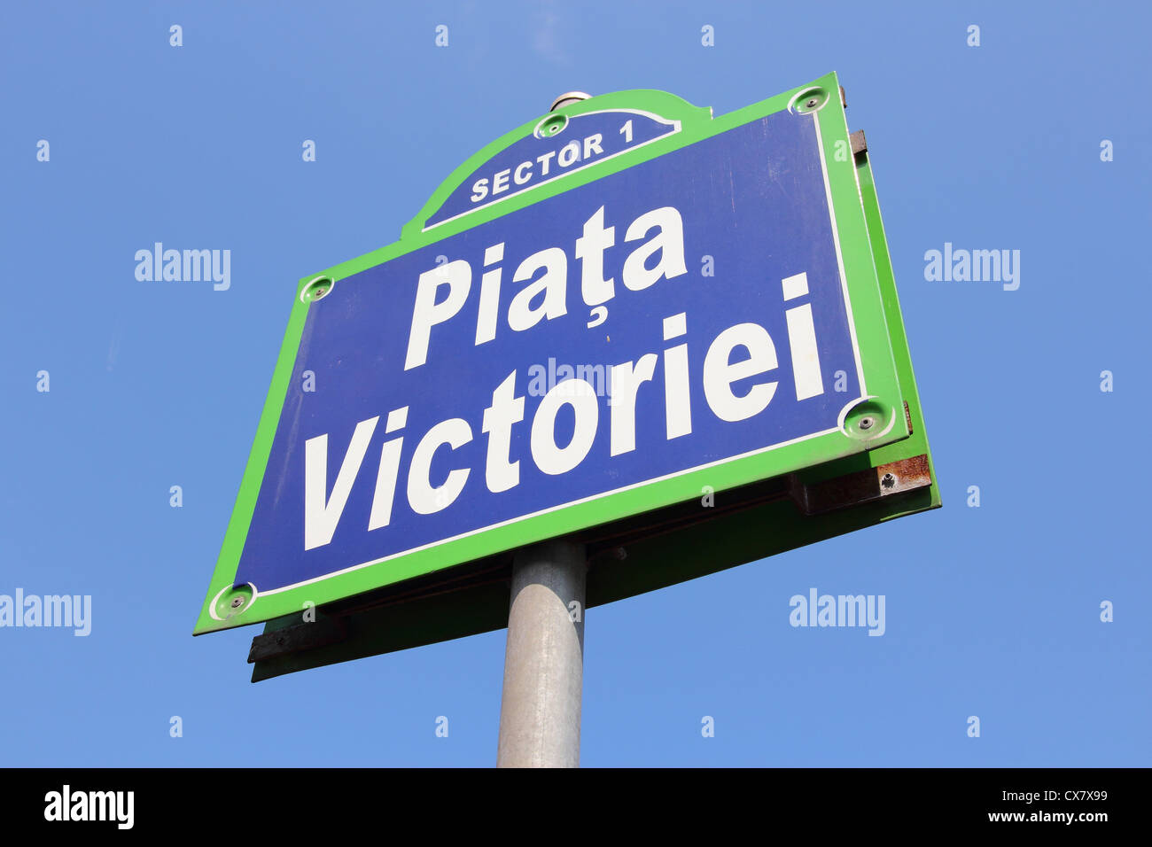 Bucharest, capital city of Romania. Famous Victory Square (Romanian ...