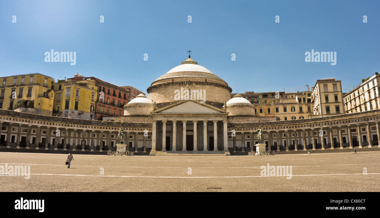 Main piazza in Naples, Italy Stock Photo - Alamy