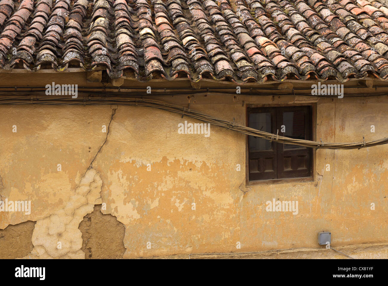 Pantiles on the roof of an old house in Spain Stock Photo - Alamy