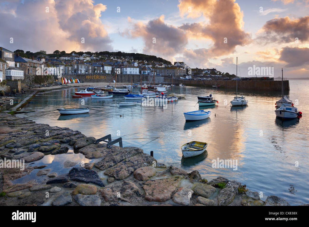 Mousehole hi-res stock photography and images - Alamy