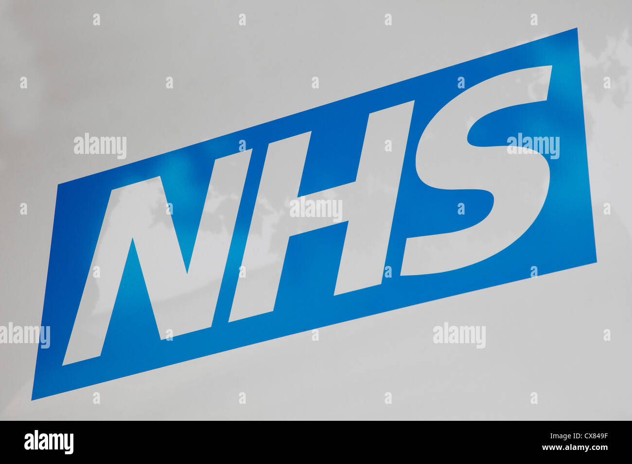 Nhs logo hi-res stock photography and images - Alamy