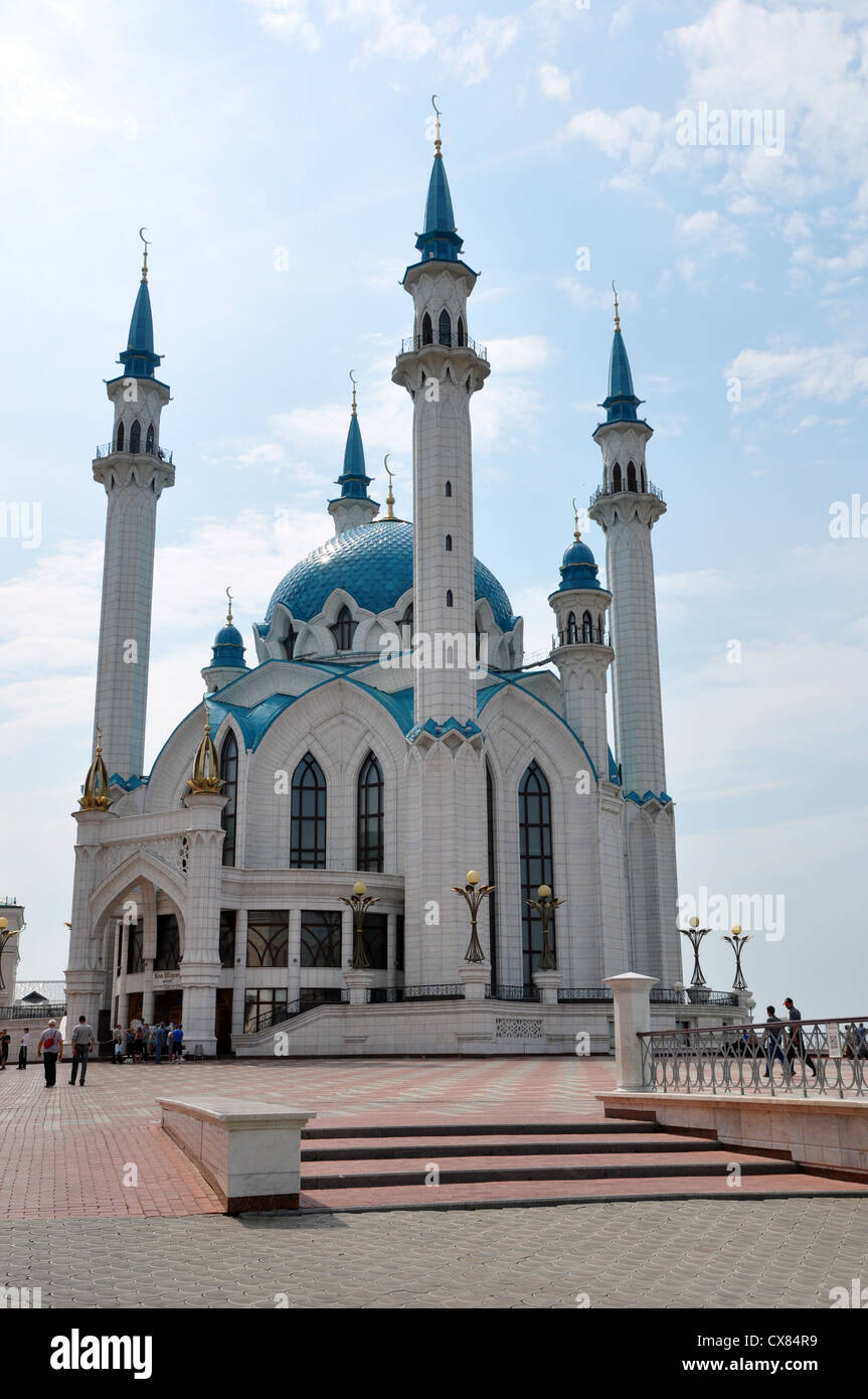 Front of the Qolsharif Mosque - the largest mosque in Russia and in ...