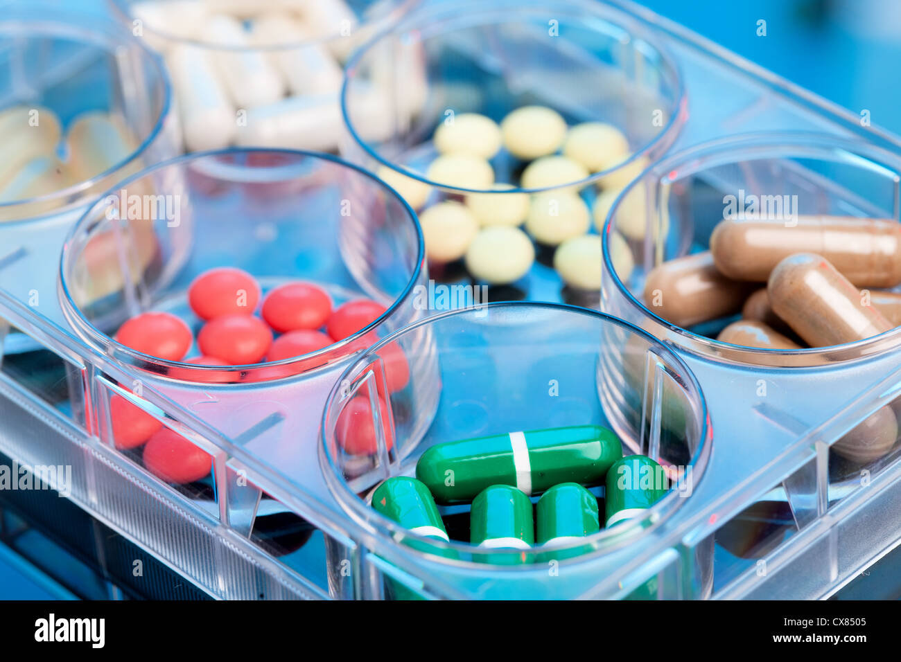 Plastic capsules hi-res stock photography and images - Alamy
