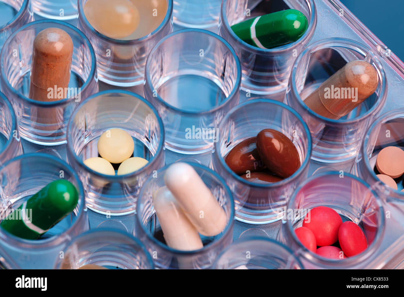 Plastic capsules hi-res stock photography and images - Alamy