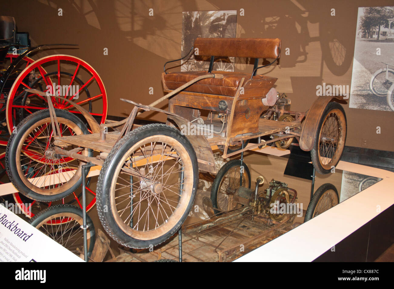 Orient Buckboard early motor car 1903-1908,Tellus Science Museum ...