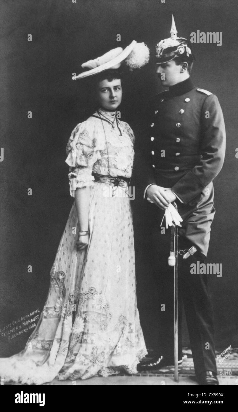 Augusta Victoria and Wilhelm II, 1906 Stock Photo - Alamy
