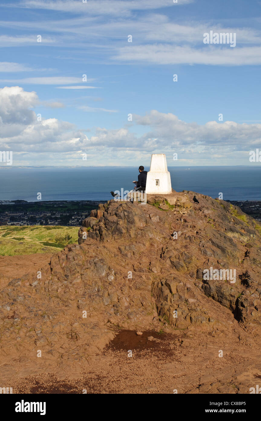 Arthur seat summit hi-res stock photography and images - Alamy