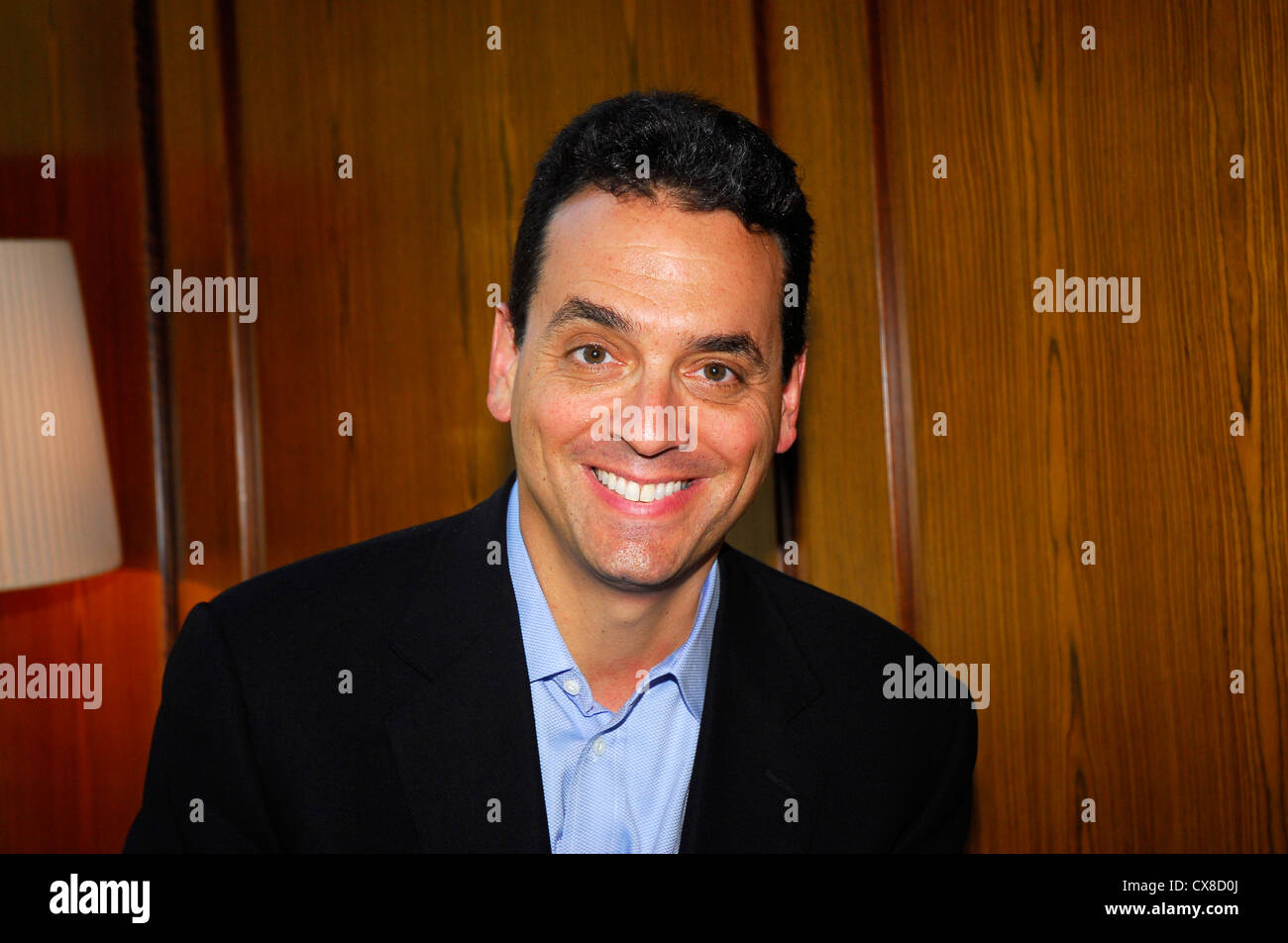 Daniel H. Pink. Journalist and author of "The surprising truth about ...