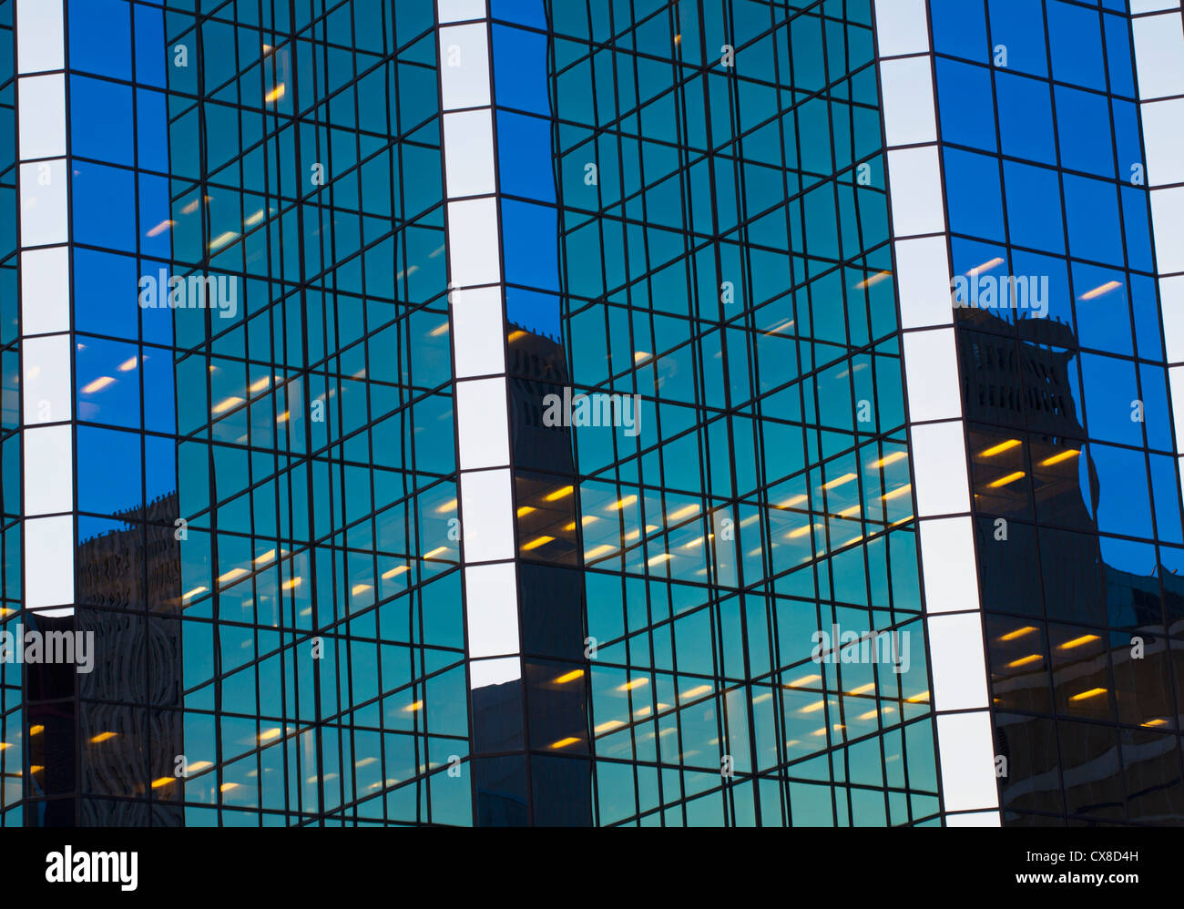 Ottawa modern architecture building hi-res stock photography and images ...