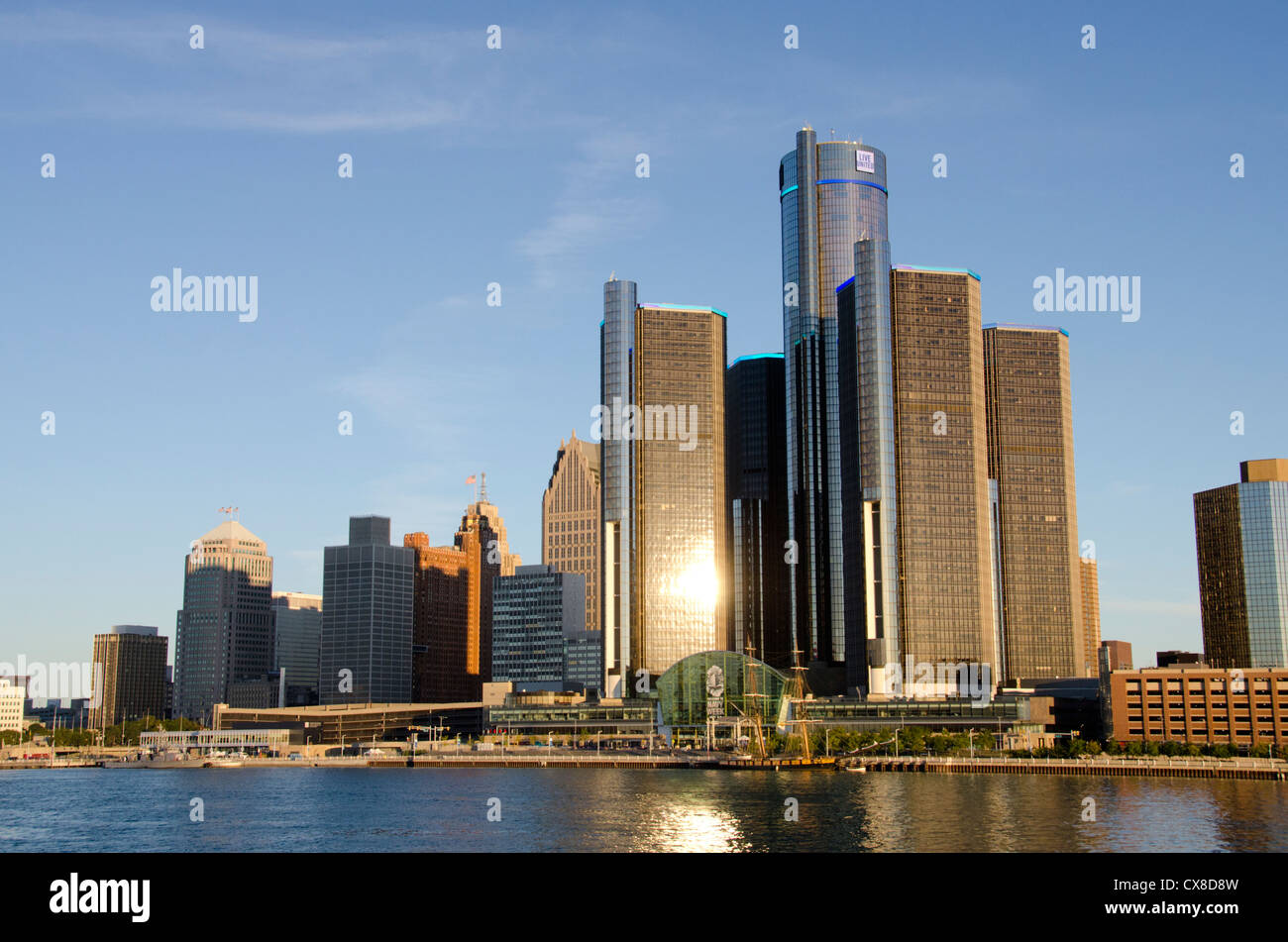 Michigan, Detroit. Early morning city skyline view of downtown Detroit ...
