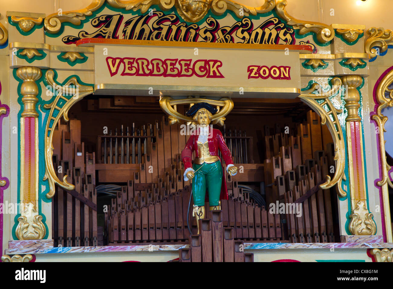 Old fashioned barrel organ on display at Christmas time in Matlock ...