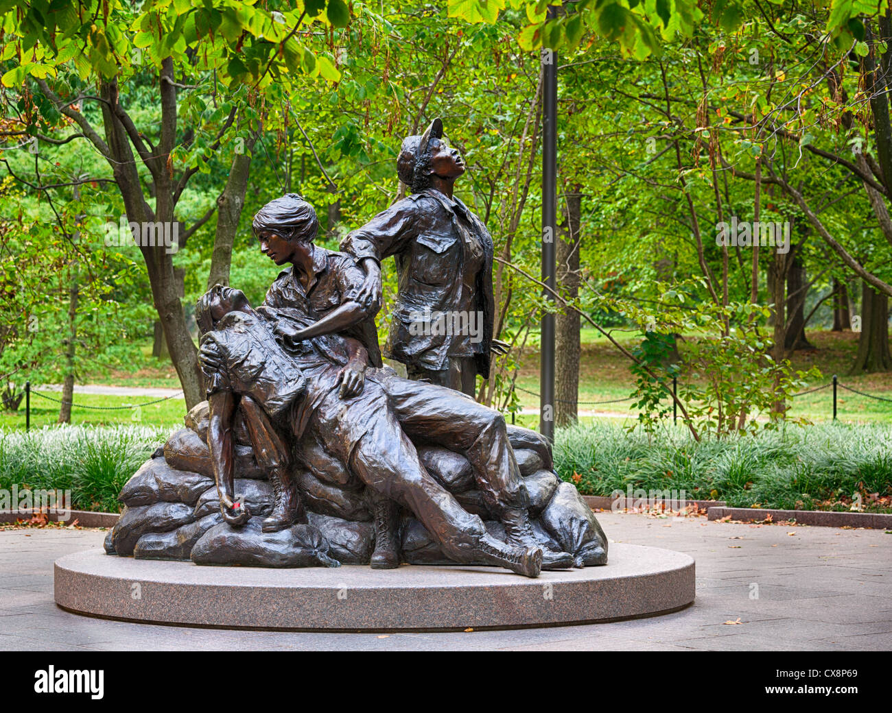 Vietnam womens memorial statue hi-res stock photography and images - Alamy