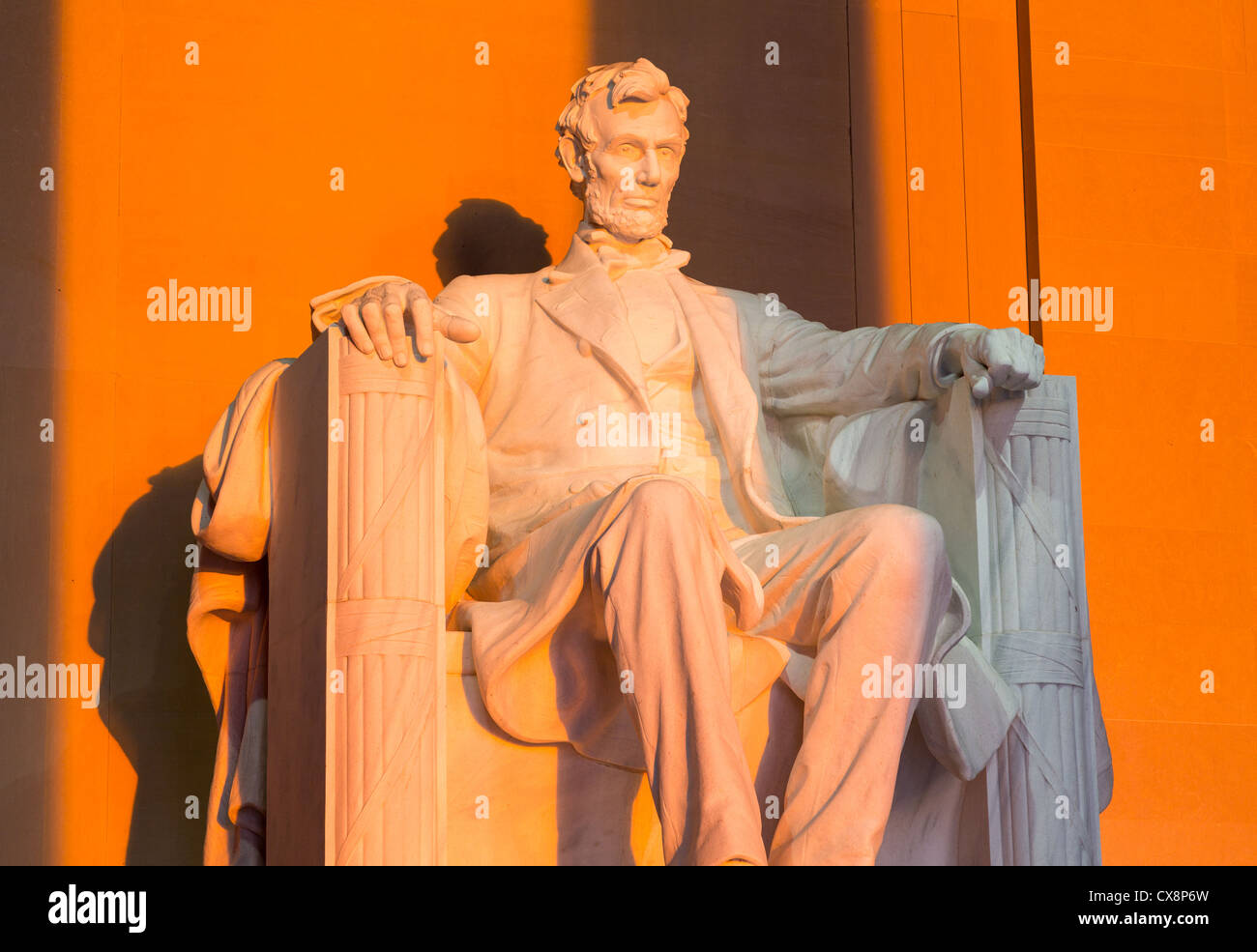 Lincoln memorial close up hi-res stock photography and images - Alamy