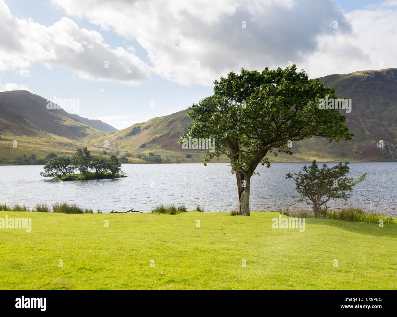 Crummock water hi-res stock photography and images - Alamy