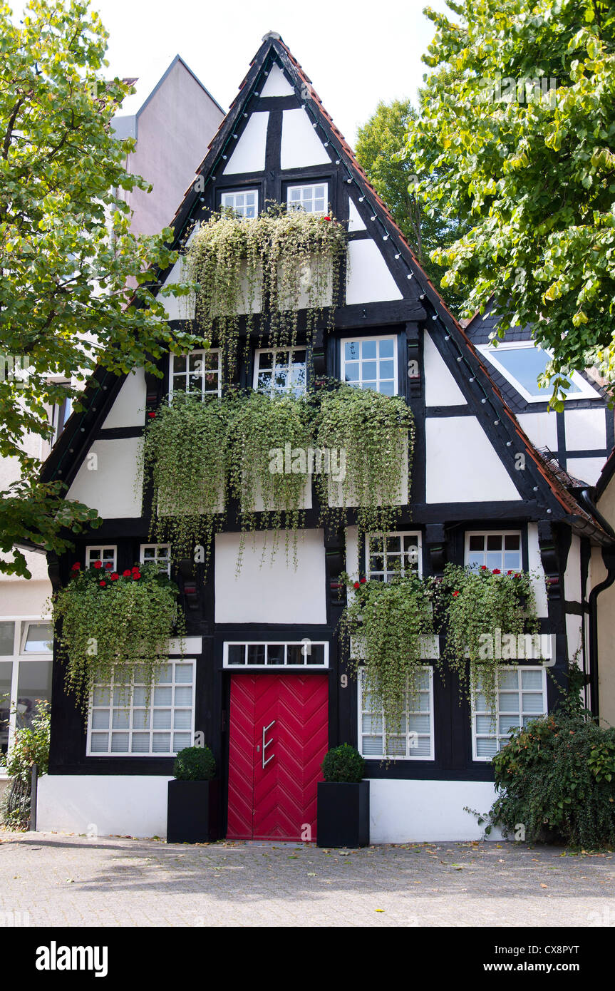 Medieval Timbered Fachwerk House, Osnabruck, Germany Stock Photo - Alamy