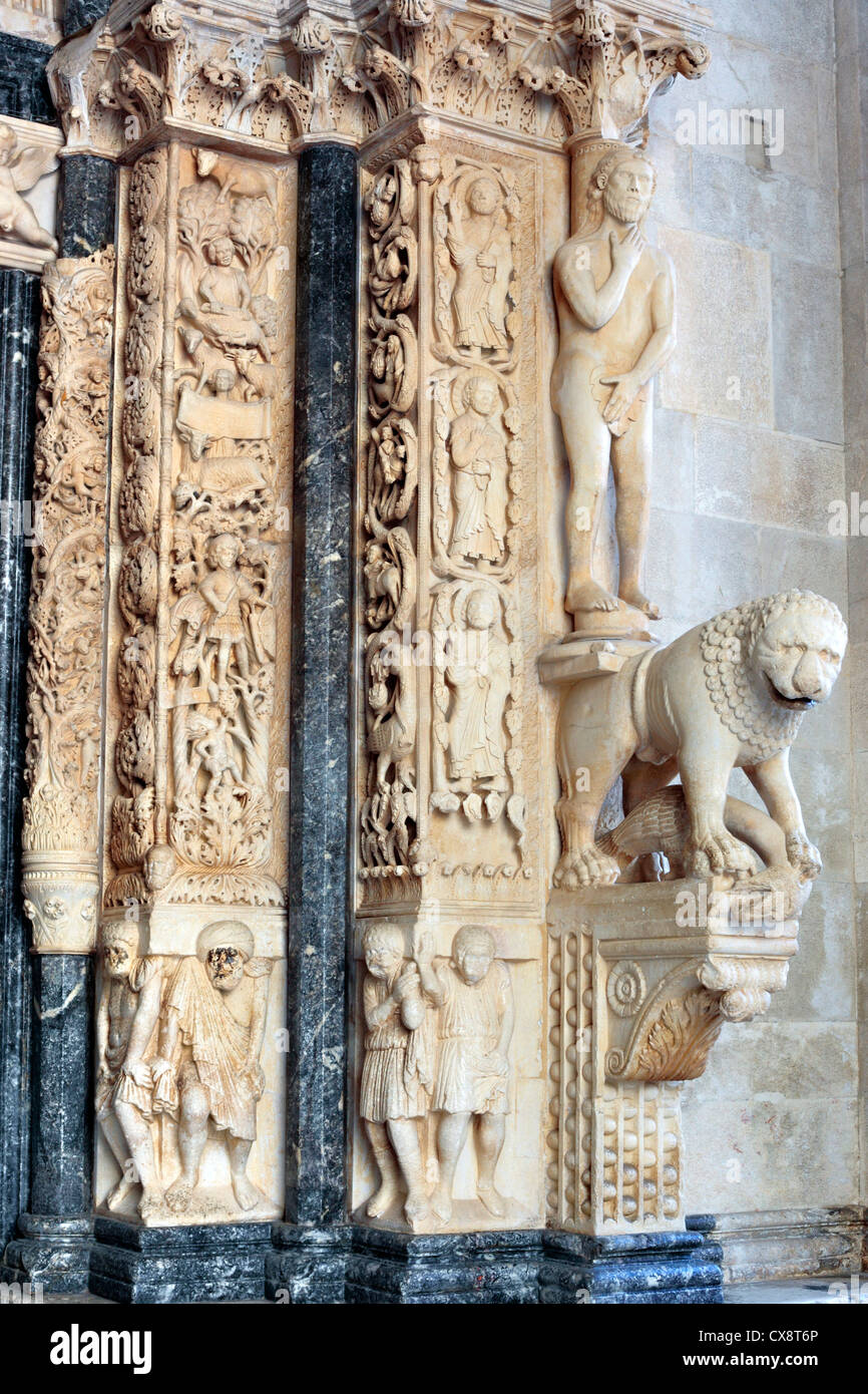 Romanesque portal by master sculptor Radovan (1240s), cathedral of St ...