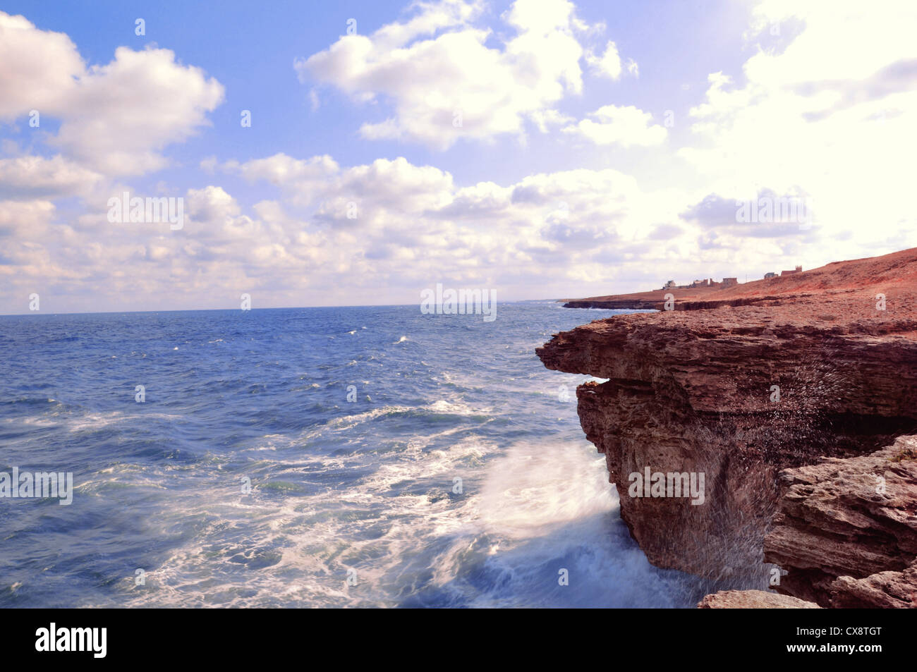 sea, breathtaking rock, invincible elements, unusual cloud, rare swarm ...