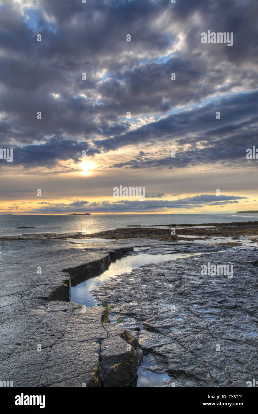 Sunrise over the castle hi-res stock photography and images - Alamy
