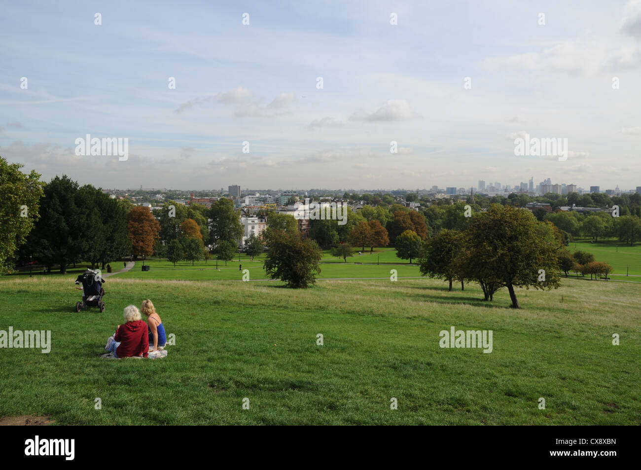 Primrose hill lamps hi-res stock photography and images - Alamy