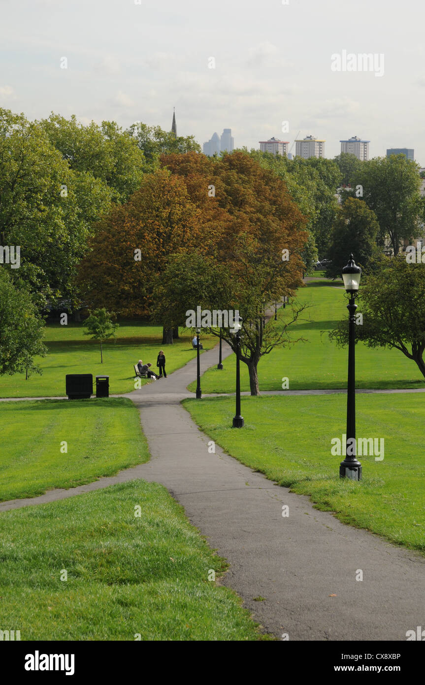 Primrose hill lamps hi-res stock photography and images - Alamy