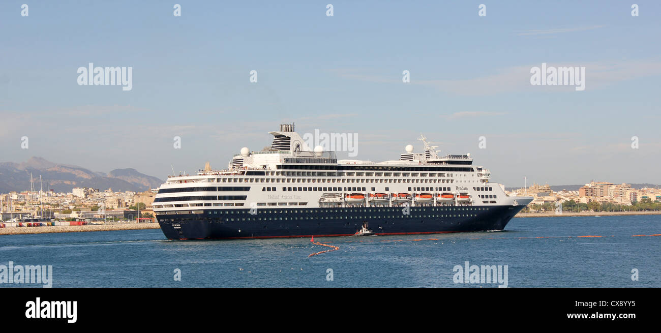 Holland America Line Cruise Ship "Ryndam" departing the Port of Palma ...