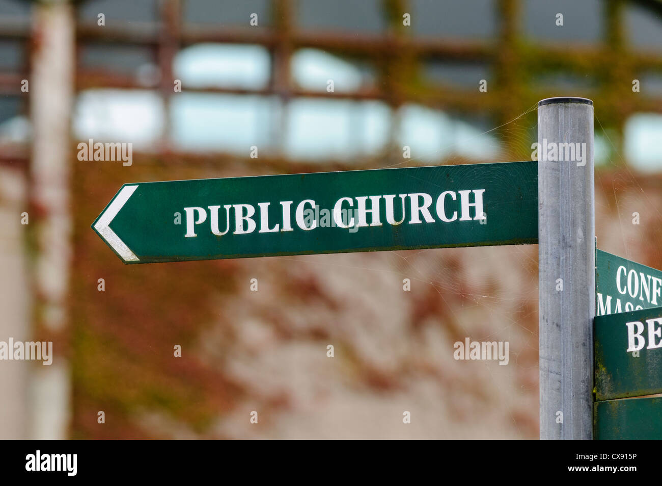 External religious signs hi-res stock photography and images - Alamy