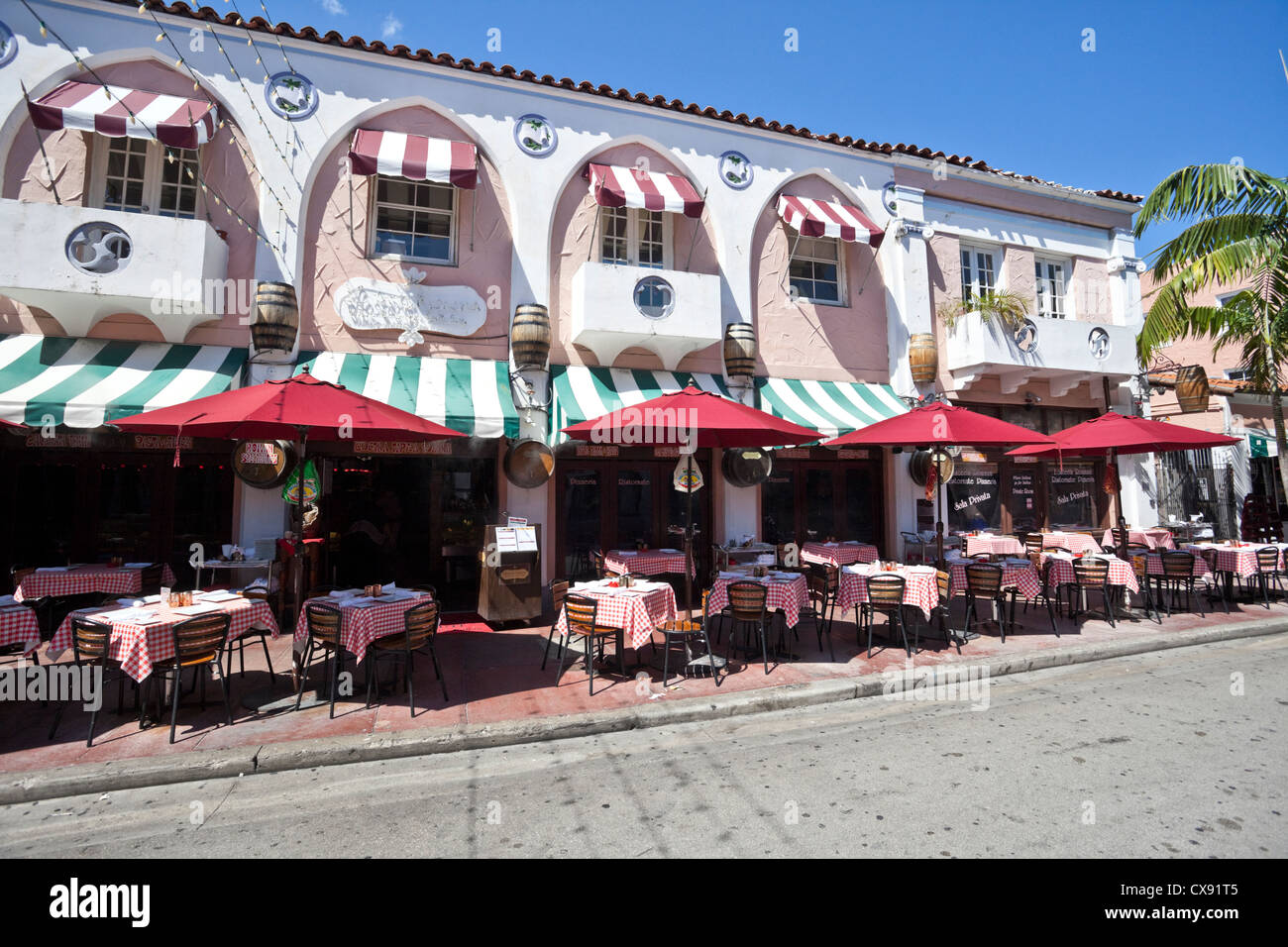 Restaurants on Espanola Way, Miami Beach, Florida, USA Stock Photo - Alamy