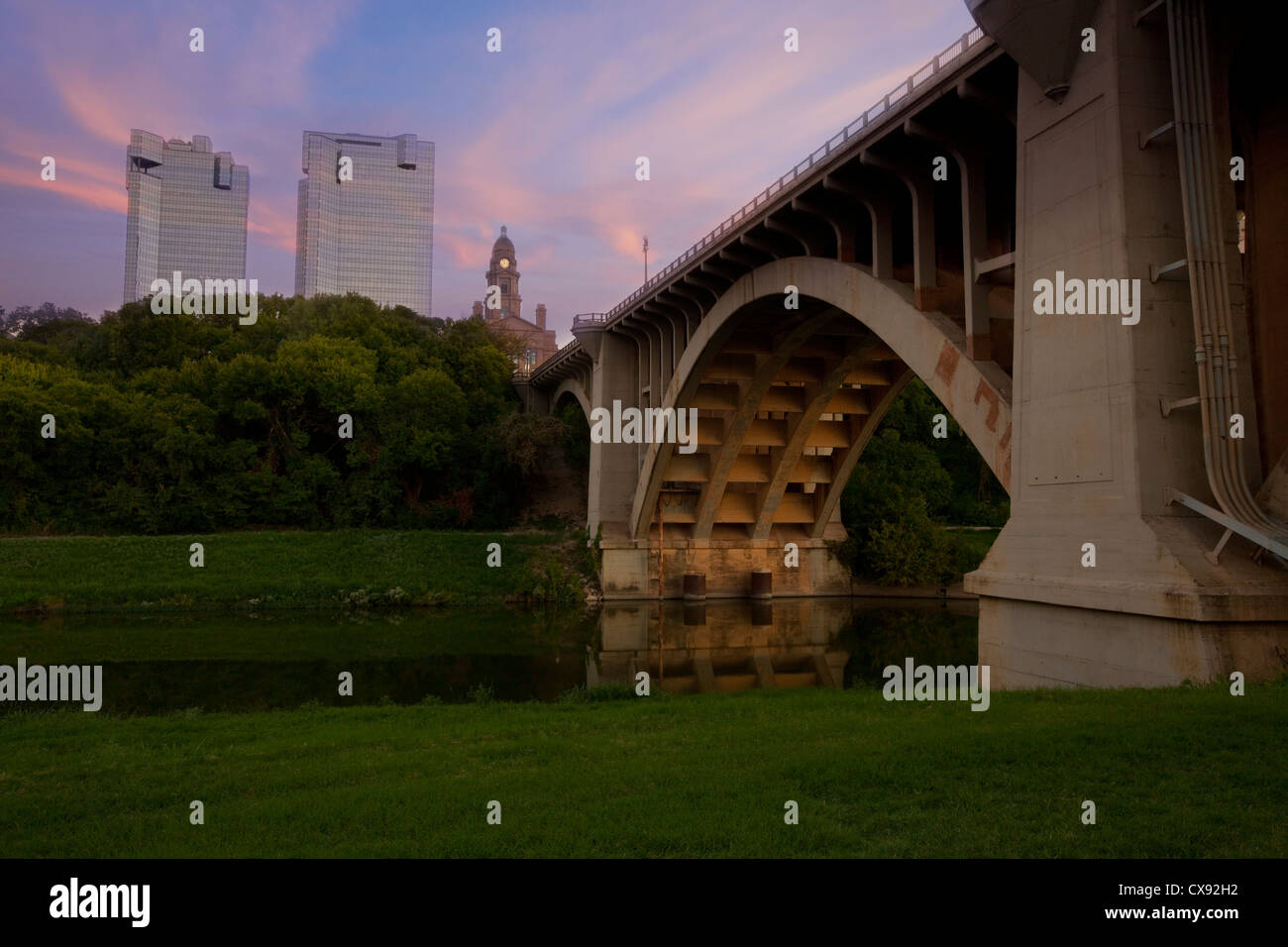 Fort Worth Skyline and buildings at dusk, Downtown Fort Worth, Texas ...