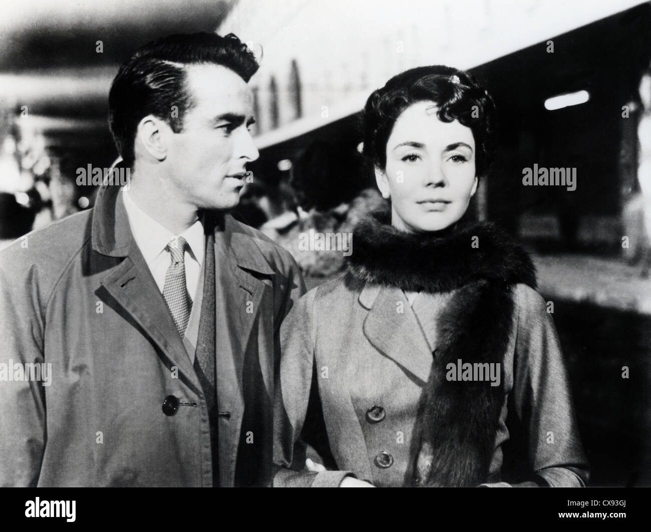 Jennifer jones 1954 hi-res stock photography and images - Alamy