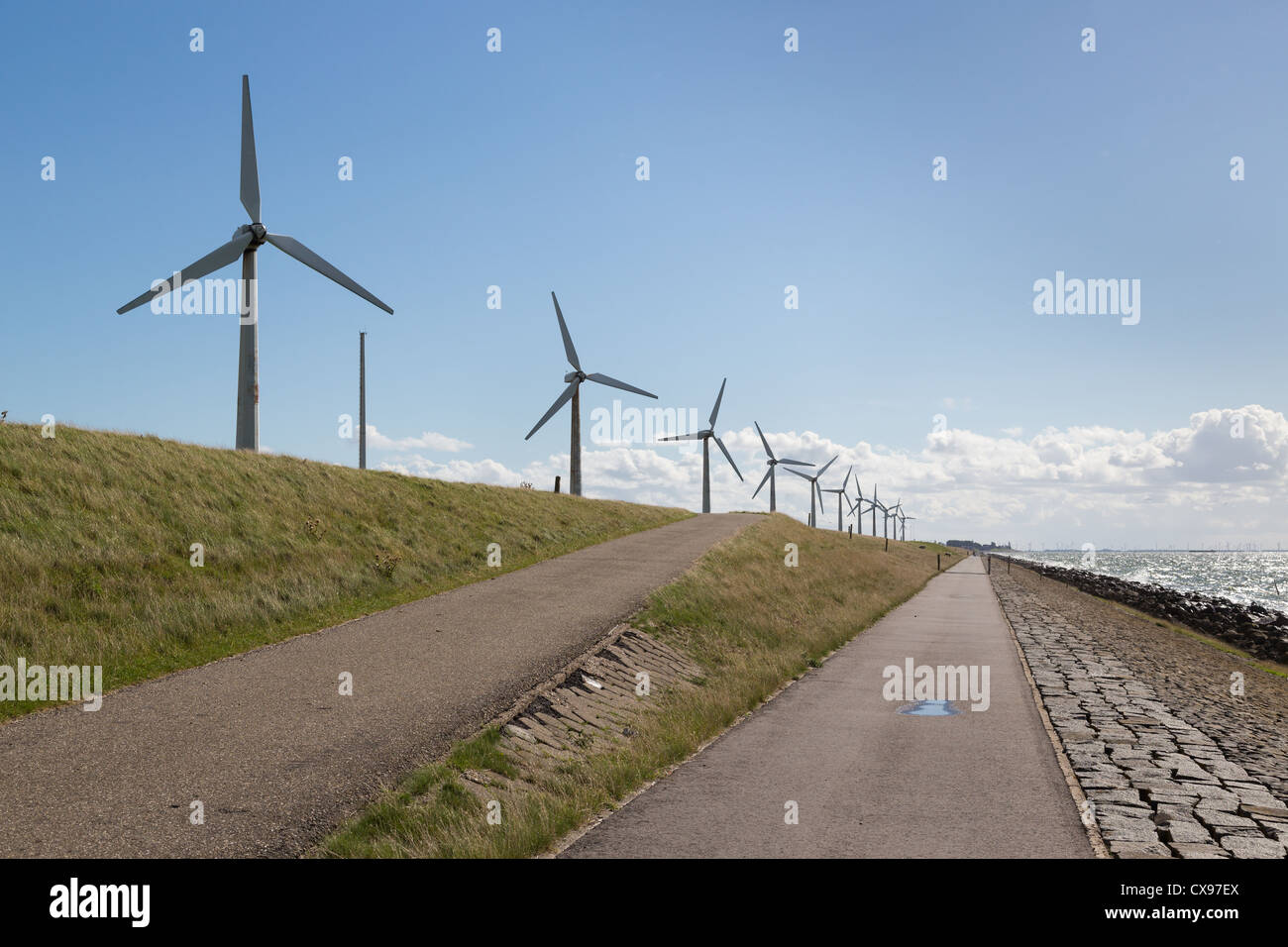 Windturbines windmill netherlands hi-res stock photography and images ...