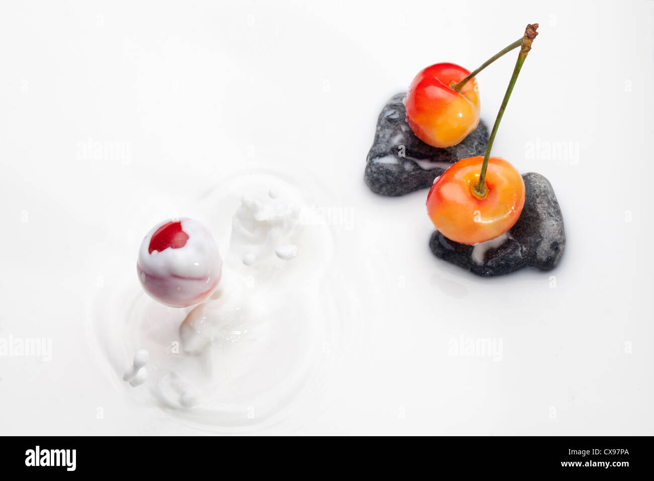 Cherry splash hi-res stock photography and images - Alamy