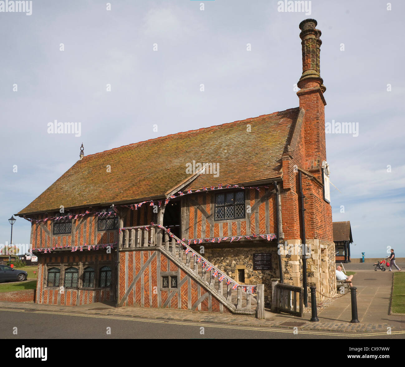 Sixteenth century Moot Hall Aldeburgh Suffolk England Stock Photo - Alamy