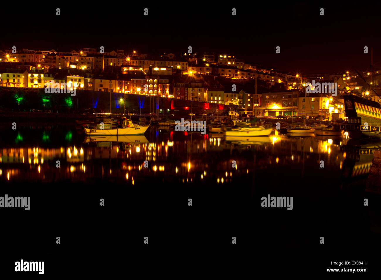 Harbour lights and boats hi-res stock photography and images - Alamy