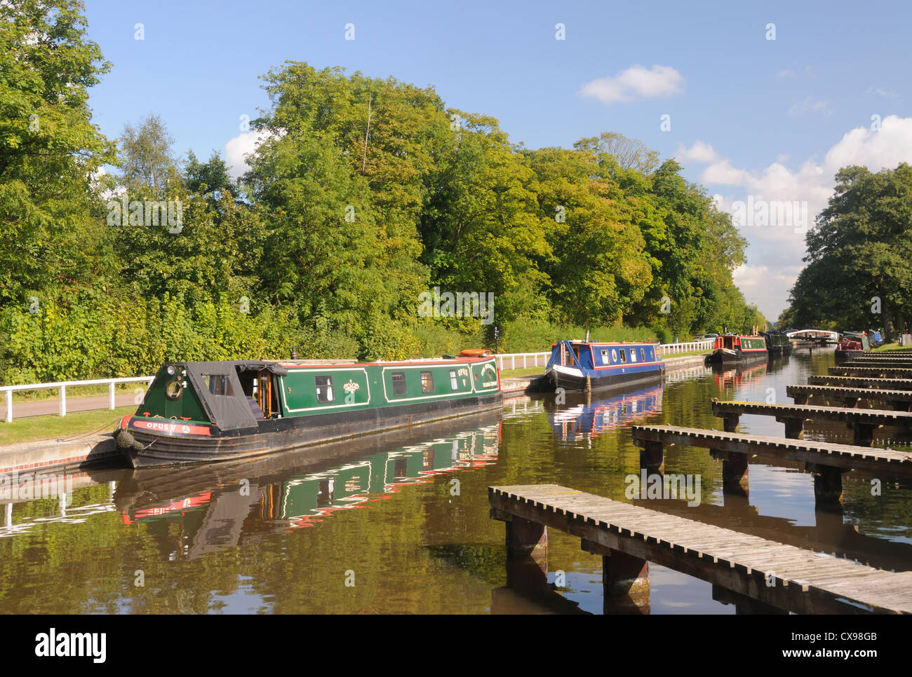 Fradley canal junction hi-res stock photography and images - Alamy